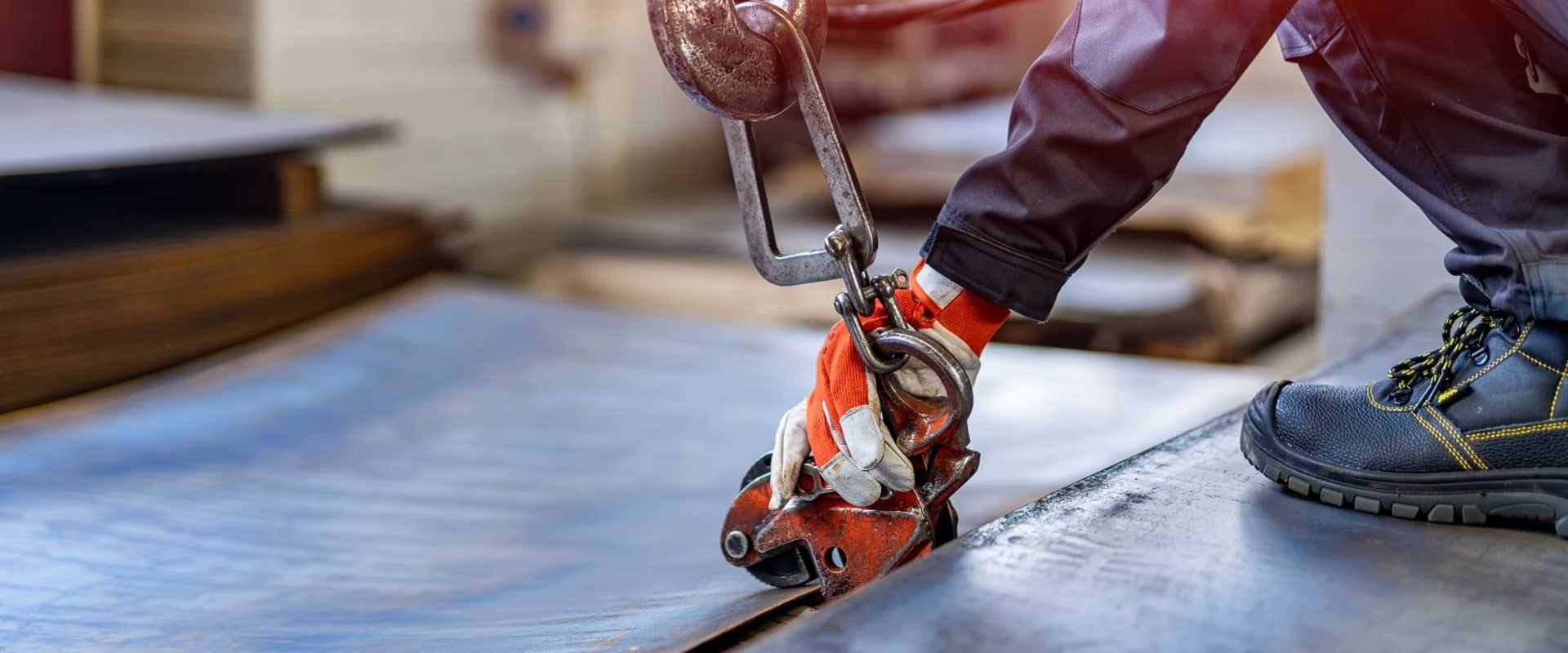 Safety Precautions for Lifting Equipment